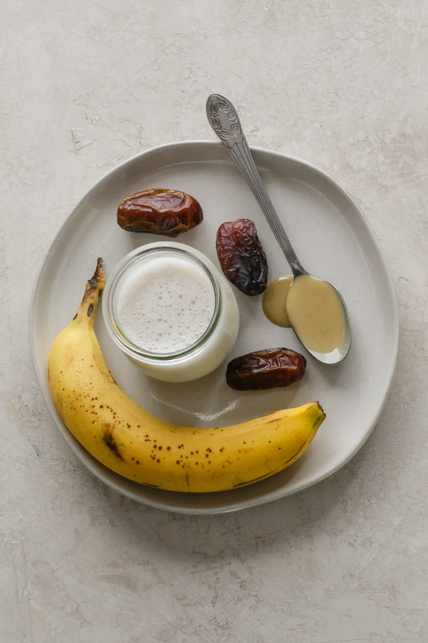 Tahini Date Shake (2-Ways!) - Flora & Vino