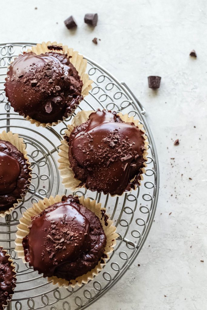 Chocolate Ganache Lava Muffins - Flora & Vino