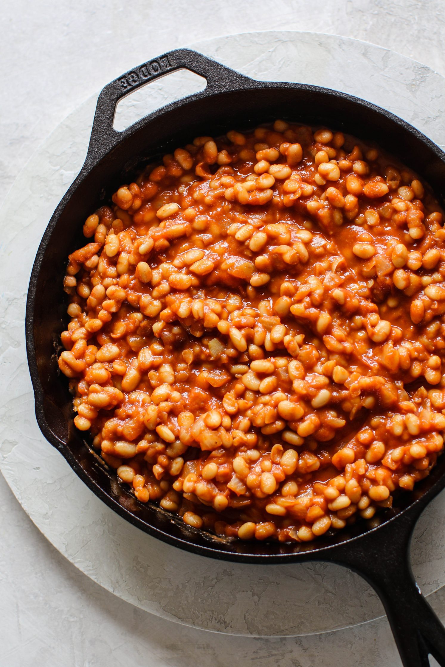 Vegan Maple Baked Beans - Flora & Vino