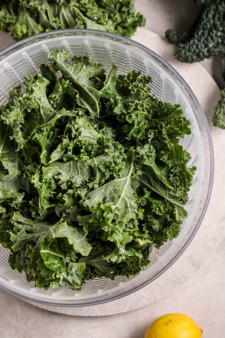 Coconut Creamed Kale Recipe (1-pan!) - Flora & Vino