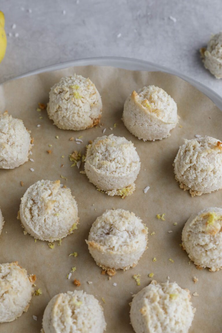 Lemon Almond Flour Macaroons Recipe (Grain-Free!) - Flora & Vino